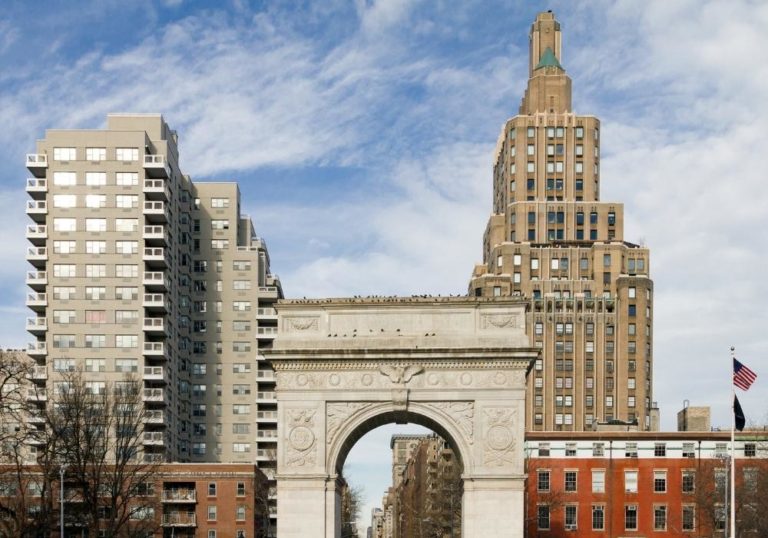 New York University Guide - Ivy Scholars