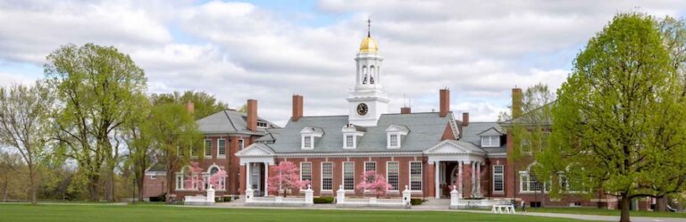 Guide to America’s Best Boarding Schools - Ivy Scholars